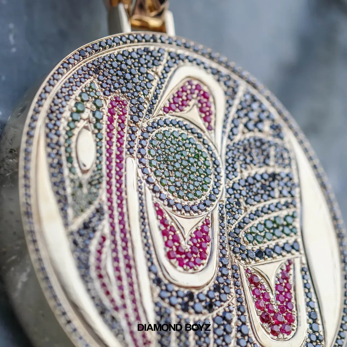 HEARTFELT INDIGENOUS MEMORIAL FOR A LOST BC CARVER